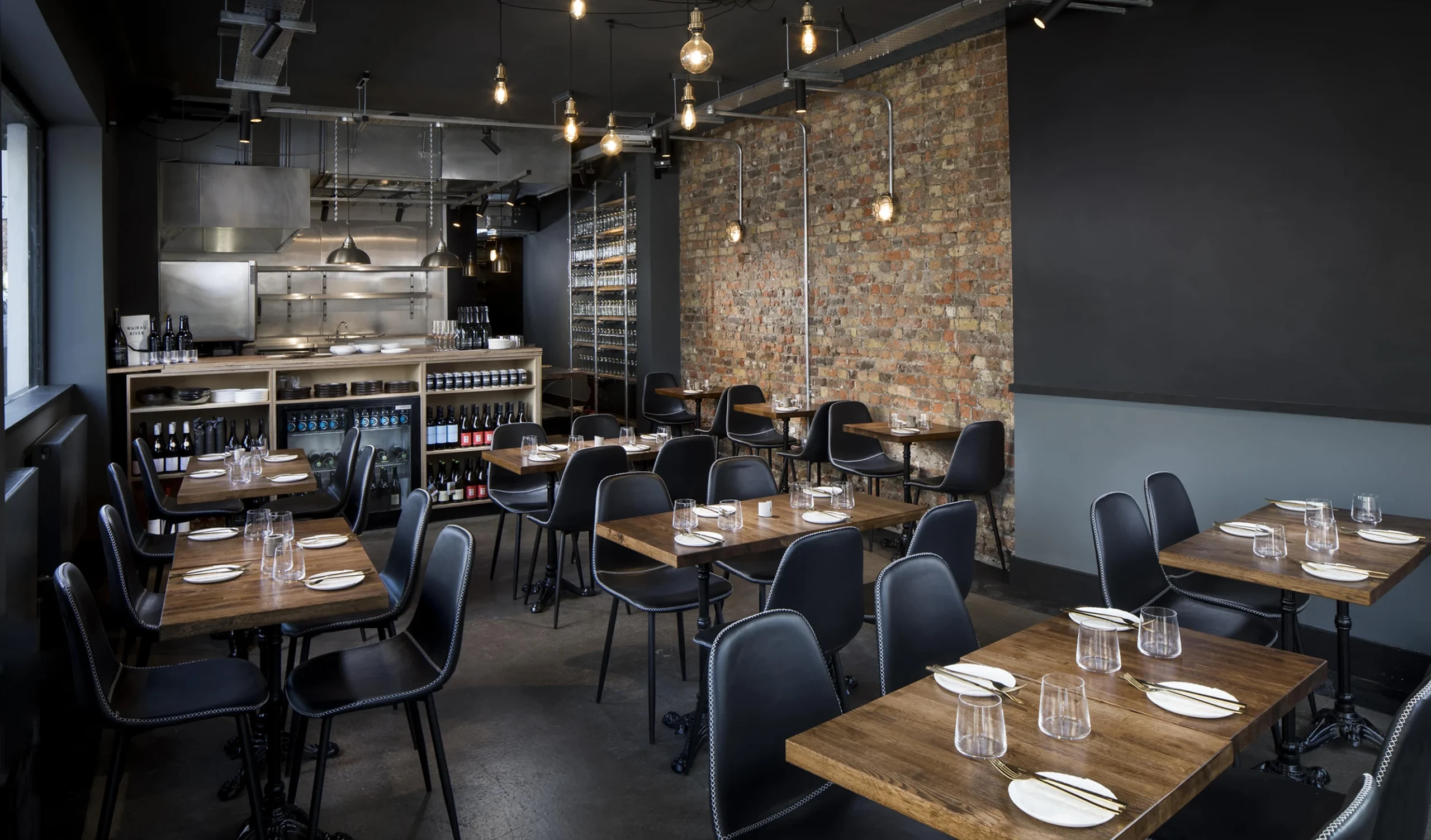 Welcome to Bon's off Broadway · Bon's off Broadway